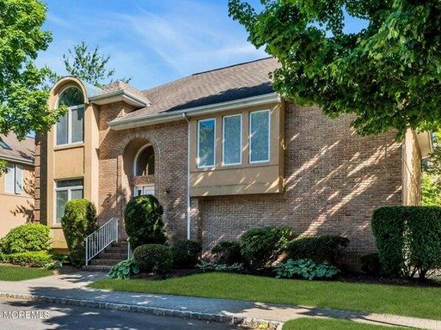 3 bedroom, Holmdel NJ 07733 105142362
