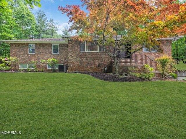 3 bedroom, Holmdel NJ 07733 LS102799518