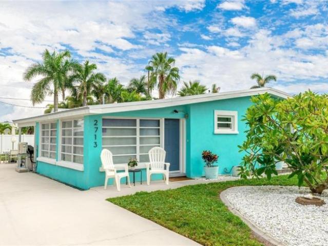 3 bedroom, Holmes Beach FL 34217 102659287