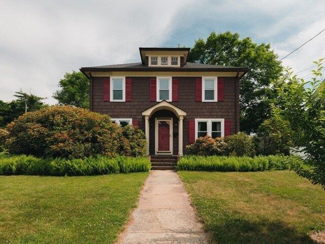 3 bedroom, Holyoke MA 01040 104850195