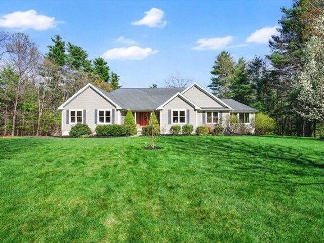 3 bedroom, Holyoke MA 01040 LS102313197