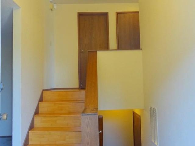 3 Bedroom Home for Rent at 402 Lind Ave Nw, Renton, WA 98057 Earlington Hill
