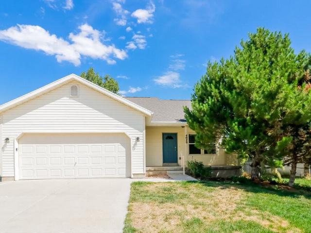 3 Bedroom Home for Rent at 4049 E Sioux St, Eagle Mountain, UT 84005