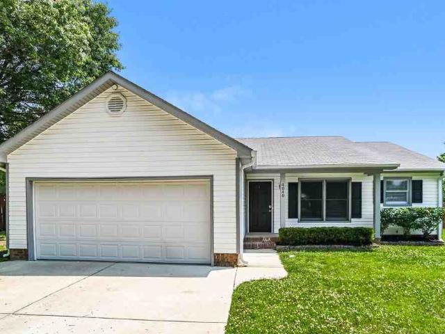 3 Bedroom Home for Rent at 4040 Coopersdale Rd, Charlotte, NC 28273 Griers Fork