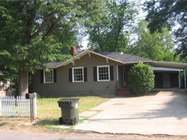 3 Bedroom Home for Rent at 409 25th St E, Tuscaloosa, AL 35401