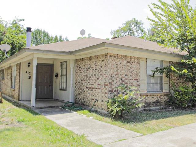 3 Bedroom Home for Rent at 412 Hollandale Cir Apt B, Arlington, TX 76010 Hollandale