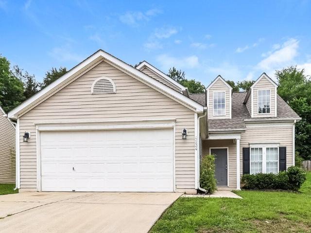 3 Bedroom Home for Rent at 4134 Planters Watch Dr, Charlotte, NC 28278 Steele Creek