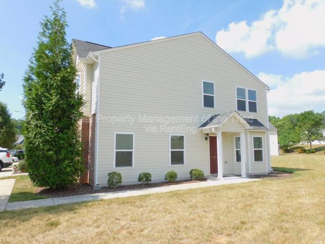 3 Bedroom Home for Rent at 415 Hidden Brook Ln, Greensboro, NC 27405
