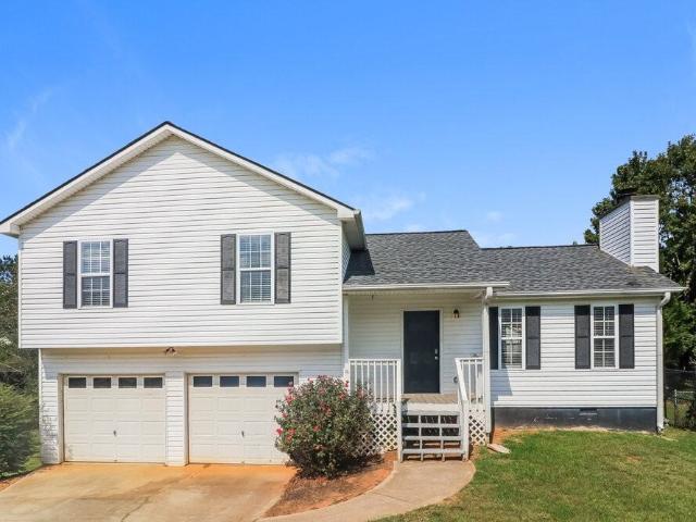 3 Bedroom Home for Rent at 417 Remington Ct, Villa Rica, GA 30180