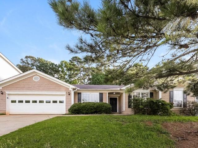 3 Bedroom Home for Rent at 422 Shoal Cir, Lawrenceville, GA 30046