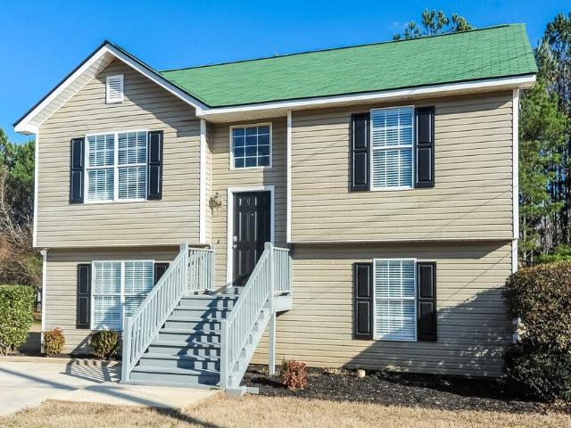 3 Bedroom Home for Rent at 4250 Viewpoint Ln, Ellenwood, GA 30294