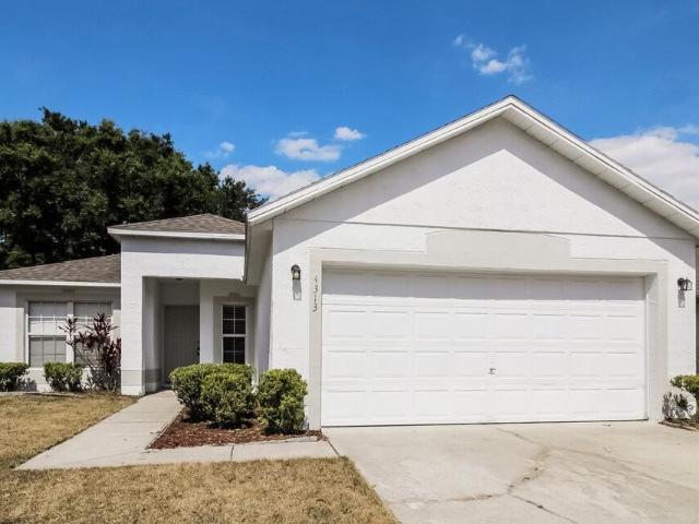 3 Bedroom Home for Rent at 4313 Iveyglen Ave, University, FL 32826 Stonemeade