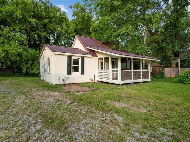 3 Bedroom Home for Rent at 432 Lincoln Ave, Oneida, NY 13421