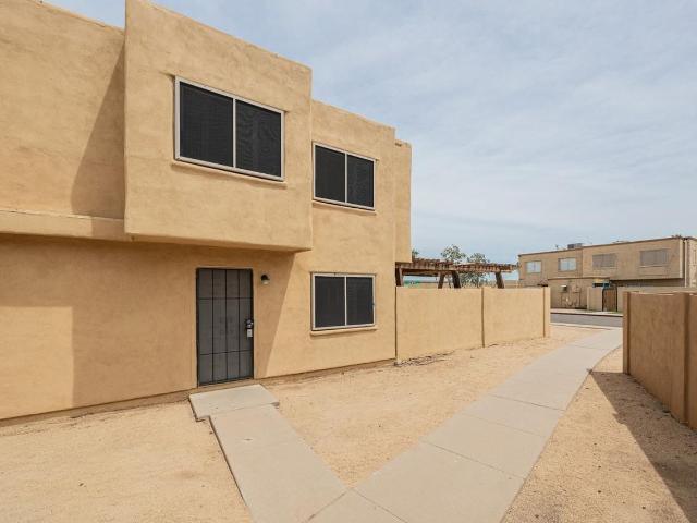 3 Bedroom Home for Rent at 4615 E Jones Ave, Phoenix, AZ 85040