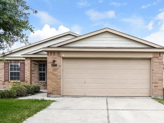 3 Bedroom Home for Rent at 4723 Comal River Loop, Spring, TX 77386