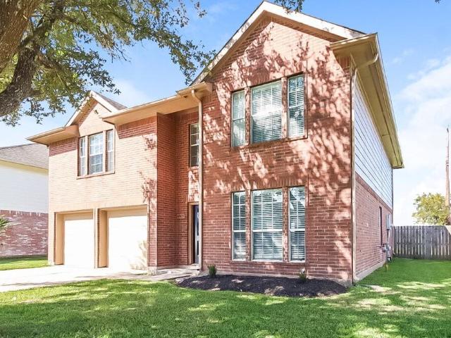 3 Bedroom Home for Rent at 4805 E Parma Dr, Rosenberg, TX 77471