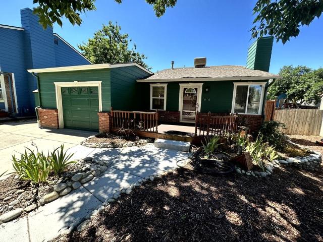 3 Bedroom Home for Rent at 4825 S Pitkin Way, Aurora, CO 80015 Prides Crossing