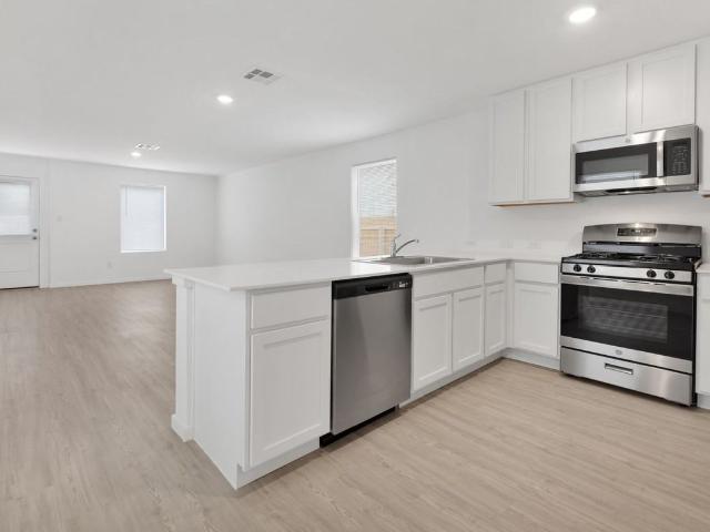 3 Bedroom Home for Rent at 5014 Botanic Trl, Converse, TX 78109 Converse