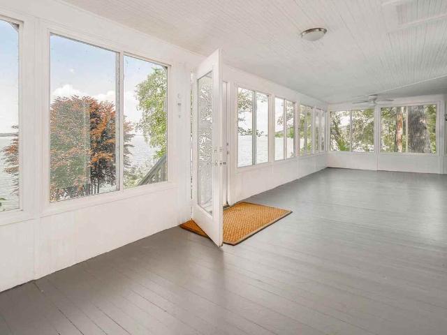 3 Bedroom Home for Rent at 5026 Lake Mendota Dr, Madison, WI 53705