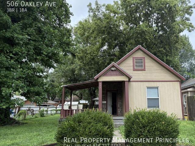 3 Bedroom Home for Rent at 506 Oakley Ave, Kansas City, MO 64123 South India Mound