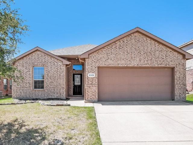 3 Bedroom Home for Rent at 5126 Meadow Ln, Krum, TX 76249