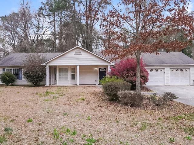 3 Bedroom Home for Rent at 5127 Flint Hill Rd, Austell, GA 30106