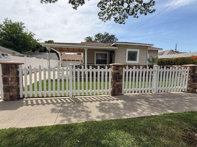3 Bedroom Home for Rent at 515 N Shelton St, Burbank, CA 91506 Chandler Park