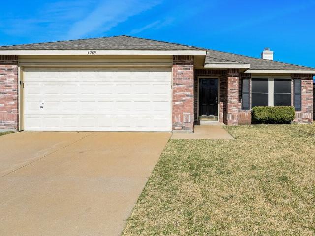 3 Bedroom Home for Rent at 5209 Royal Burgess Dr, Fort Worth, TX 76135