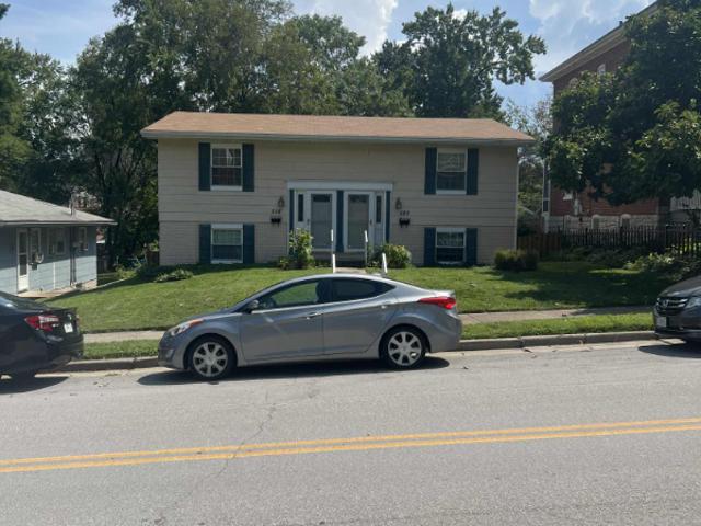 3 Bedroom Home for Rent at 520 S 6th St #518, Saint Charles, MO 63301