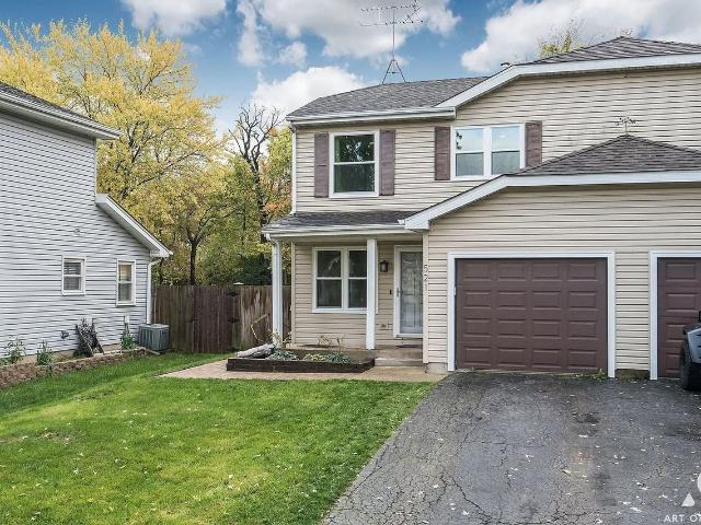 3 Bedroom Home for Rent at 521 Milton Dr, Naperville, IL 60563