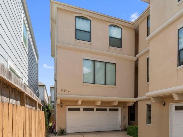 3 Bedroom Home for Rent at 5329 Egbert St, Houston, TX 77007 Washington Ave Memorial Park