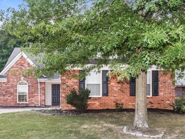 3 Bedroom Home for Rent at 5521 Milton Ridge Dr, Arlington, TN 38002 Village of Summer Meadows