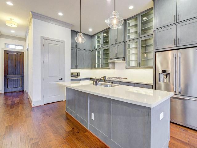 3 Bedroom Home for Rent at 5710 Brancott Way, Houston, TX 77096 Meyerland Area