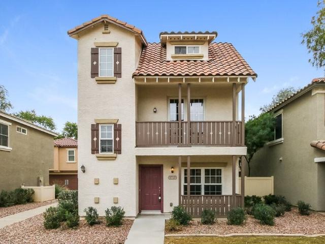3 Bedroom Home for Rent at 5710 S 21st Pl, Phoenix, AZ 85040
