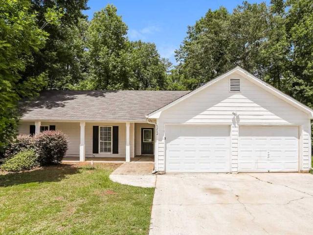 3 Bedroom Home for Rent at 5712 Mistyview Dr, Rex, GA 30273