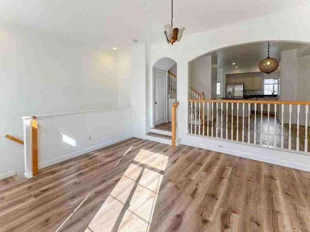3 Bedroom Home for Rent at 5720 S Glennie Ln #B, Los Angeles, CA 90016 Mid City