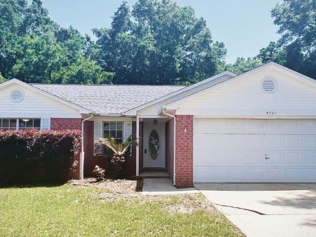 3 Bedroom Home for Rent at 5721 Bronco Pl, Milton, FL 32570
