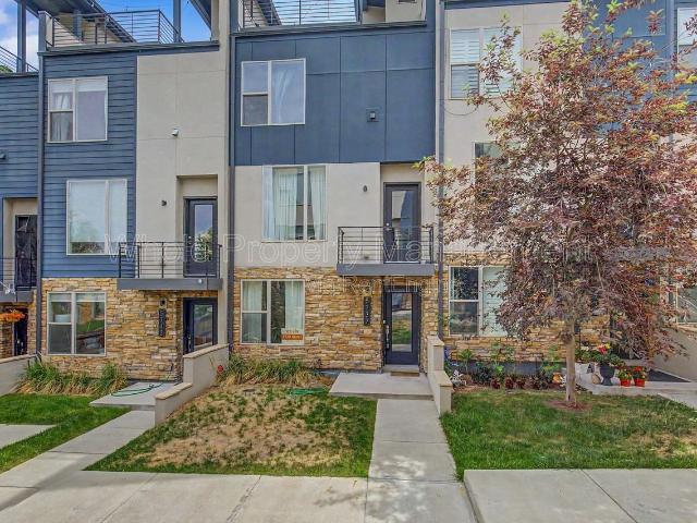 3 Bedroom Home for Rent at 5737 W 17th Ave, Lakewood, CO 80214 Edgewood