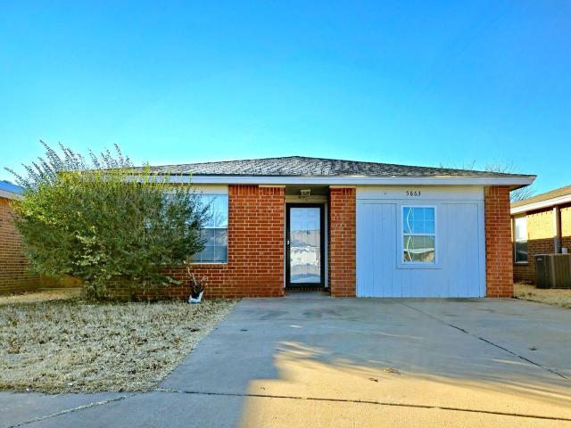 3 Bedroom Home for Rent at 5863 6th St, Lubbock, TX 79416 Northridge