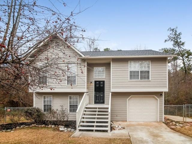 3 Bedroom Home for Rent at 6018 Valley Trails Ct, Lithonia, GA 30058
