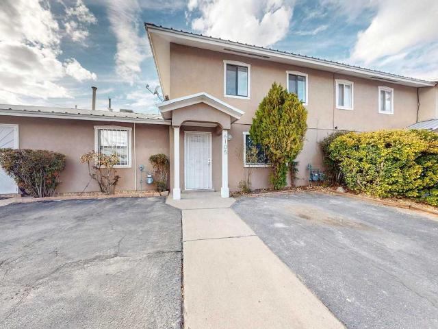 3 Bedroom Home for Rent at 6105 Calle Ocho Nw, Albuquerque, NM 87107