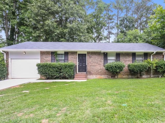 3 Bedroom Home for Rent at 6133 Fieldcrest Dr, Morrow, GA 30260