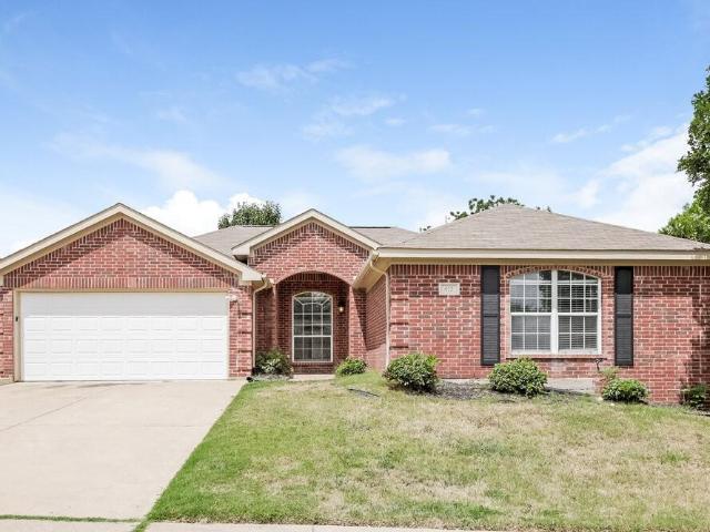 3 Bedroom Home for Rent at 613 Fawn Meadow Trl, Kennedale, TX 76060
