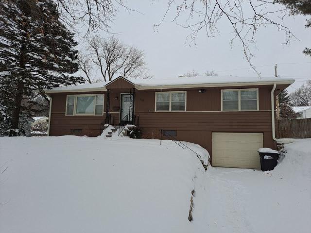 3 Bedroom Home for Rent at 613 S 68th St, Omaha, NE 68106 Elmwood Park