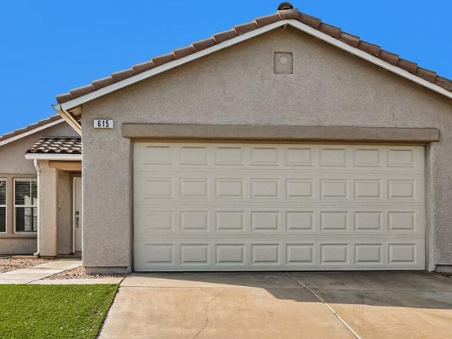 3 Bedroom Home for Rent at 615 Backbone Mountain Dr, Henderson, NV 89012 McCullough Hills