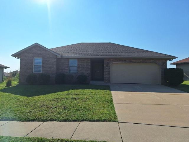 3 Bedroom Home for Rent at 6205 N 10th Ave, Ozark, MO 65721