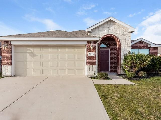 3 Bedroom Home for Rent at 6229 Chalk Hollow Dr, Fort Worth, TX 76179 Stone Creek Ranch