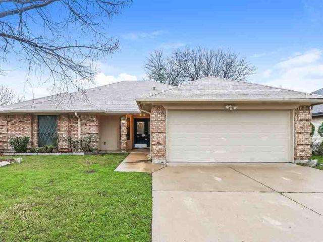 3 Bedroom Home for Rent at 6303 Berlinetta Dr, Arlington, TX 76001