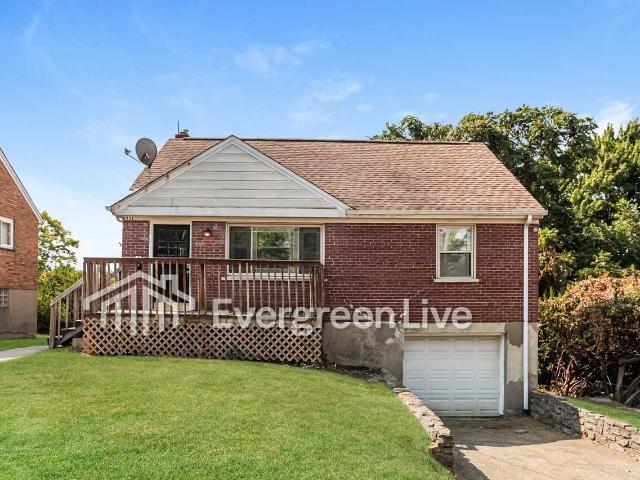 3 Bedroom Home for Rent at 6331 Stover Ave, Golf Manor, OH 45237 Golf Manor