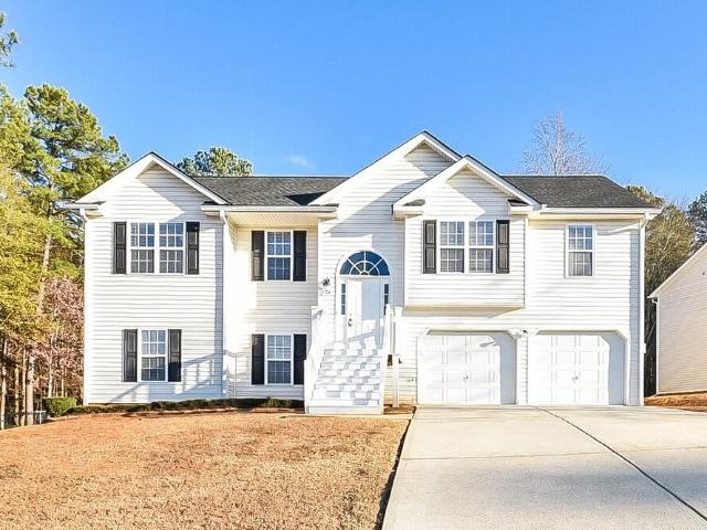 3 Bedroom Home for Rent at 6348 New Gate Dr, Douglasville, GA 30134